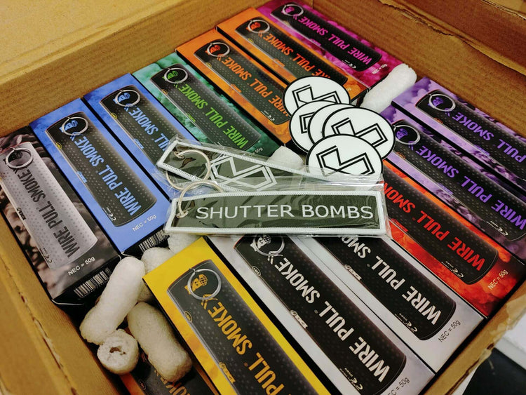 EG WP40 Smoke Bombs - Colored Smoke Grenades for Photography